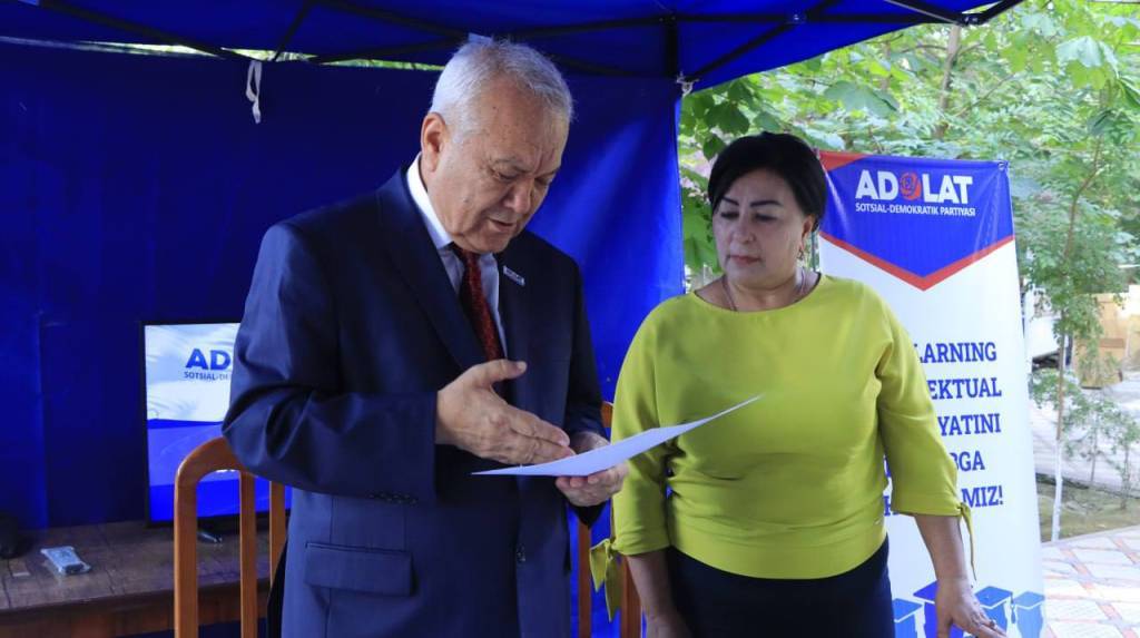 Active Signature Collection by Members of “Adolat” Party – Glosema Group